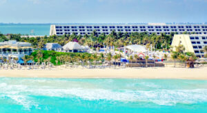 Cancun Spring Break Resorts | Hotel Zone College Vacation Ideas
